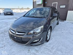 Grey Opel Astra 2012 in Vilnius, with an engine capacity of 1.70 L and mileage of 258 thousand km for 4150 €, photo 2 on AUTOMOTO.COM.LV