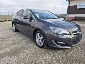 Pelēks Opel Astra 2012 Viļņa, ar dzinēja tilpumu 1.70 L un nobraukumu 258 tūkst. km par 3950 €, foto 2 vietnē AUTOMOTO.COM.LV