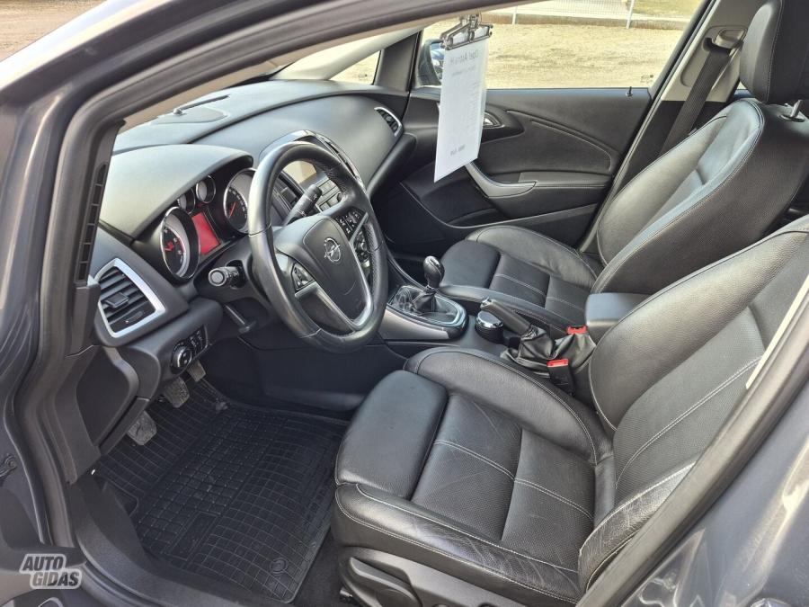 Pelēks Opel Astra 2012 Viļņa, ar dzinēja tilpumu 1.70 L un nobraukumu 258 tūkst. km par 3950 €, foto 9 vietnē AUTOMOTO.COM.LV