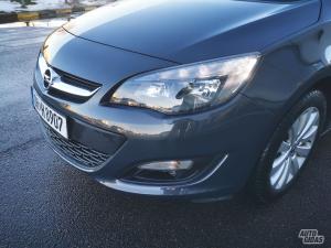 Grey Opel Astra 2014 in Klaipeda, with an engine capacity of 1.70 L and mileage of 197 thousand km for 4490 €, photo 15 on AUTOMOTO.COM.LV