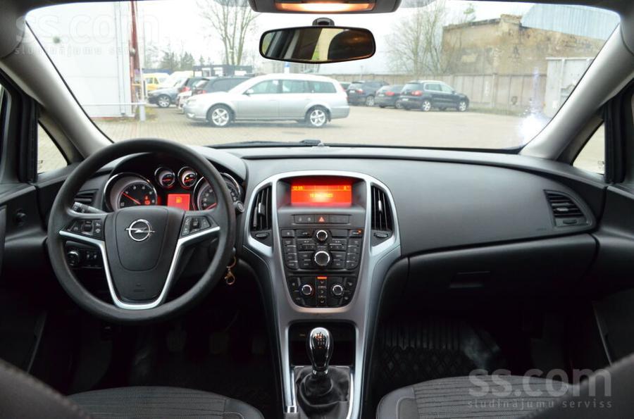 Pelēks Opel Astra 2016 Ventspils, ar dzinēja tilpumu 1.60 L un nobraukumu 186 tūkst. km par 5500 €, foto 7 vietnē AUTOMOTO.COM.LV