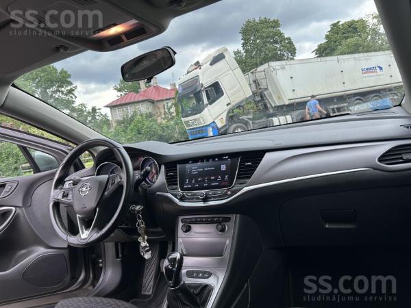 Pelēks Opel Astra 2016 Rīga, ar dzinēja tilpumu 1.60 L un nobraukumu 253 tūkst. km par 5500 €, foto 2 vietnē AUTOMOTO.COM.LV