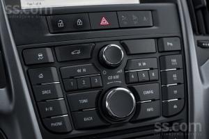 Grey Opel Astra 2017 in Riga, with an engine capacity of 1.40 L and mileage of 79 thousand km for 7990 €, photo 26 on AUTOMOTO.COM.LV