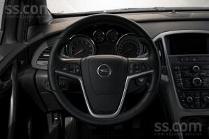 Grey Opel Astra 2019 in Riga, with an engine capacity of 1.60 L and mileage of 0 thousand km for 900 €, photo 19 on AUTOMOTO.COM.LV
