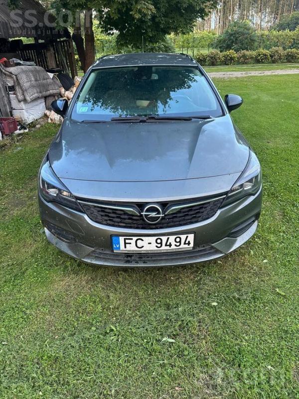 Grey Opel Astra 2022 in Ogre, with an engine capacity of 1.20 L and mileage of 0 thousand km for 6000 €, photo 1 on AUTOMOTO.COM.LV