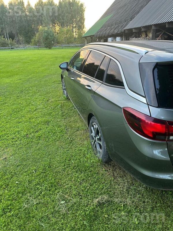 Grey Opel Astra 2022 in Ogre, with an engine capacity of 1.20 L and mileage of 0 thousand km for 6000 €, photo 5 on AUTOMOTO.COM.LV
