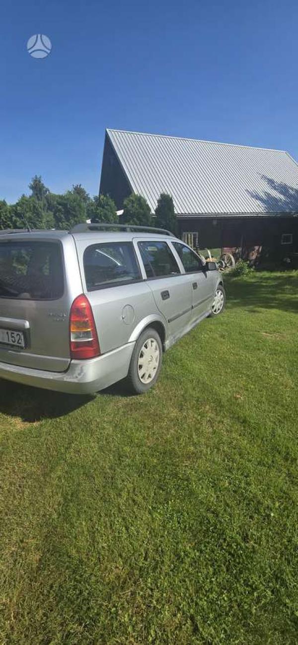 Pelēks Opel Astra 1998 Marijampole, ar dzinēja tilpumu 1.60 L un nobraukumu 309 tūkst. km par 555 €, foto 2 vietnē AUTOMOTO.COM.LV