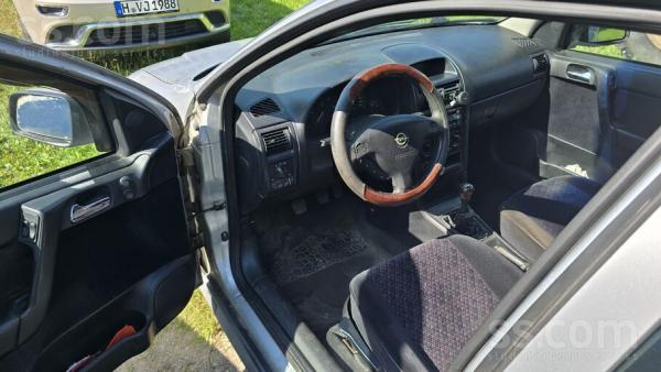 Grey Opel Astra 1999 in Rezekne, with an engine capacity of 2.00 L and mileage of 350 thousand km for 1200 €, photo 2 on AUTOMOTO.COM.LV