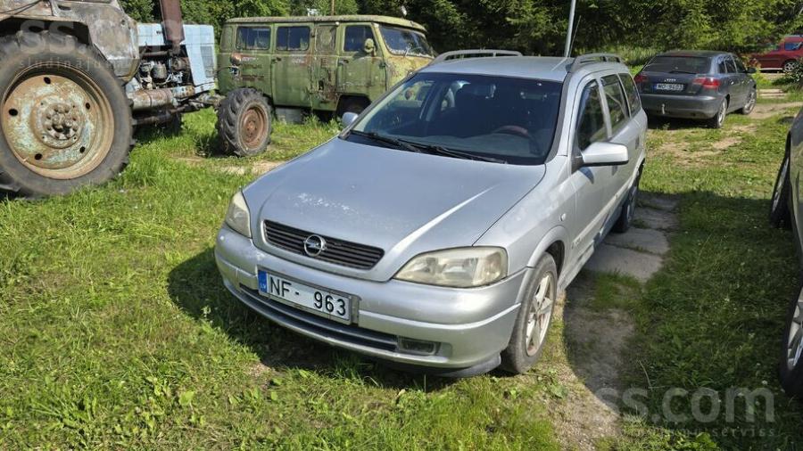 Pelēks Opel Astra 1999 Rēzekne, ar dzinēja tilpumu 2.00 L un nobraukumu 350 tūkst. km par 1000 €, foto 1 vietnē AUTOMOTO.COM.LV