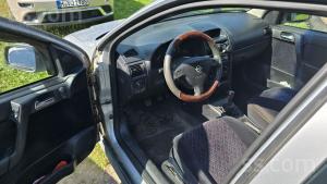 Pelēks Opel Astra 1999 Rēzekne, ar dzinēja tilpumu 2.00 L un nobraukumu 350 tūkst. km par 1000 €, foto 4 vietnē AUTOMOTO.COM.LV