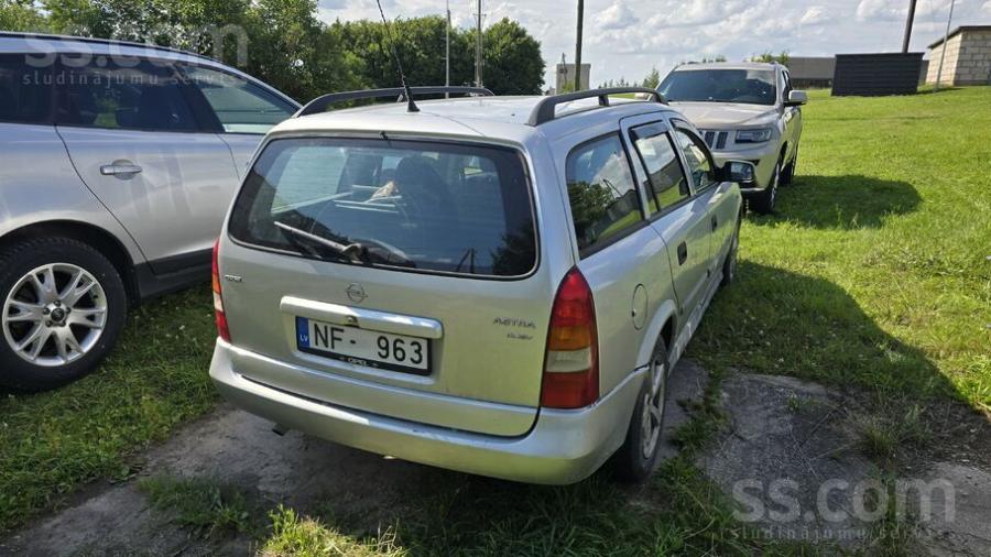 Pelēks Opel Astra 1999 Rēzekne, ar dzinēja tilpumu 2.00 L un nobraukumu 350 tūkst. km par 1000 €, foto 7 vietnē AUTOMOTO.COM.LV