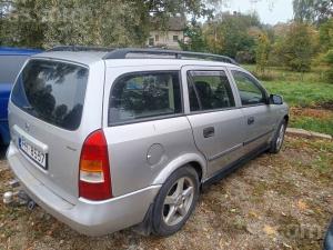 Grey Opel Astra 1999 in Tukums, with an engine capacity of 2.00 L and mileage of 385 thousand km for 350 €, photo 3 on AUTOMOTO.COM.LV