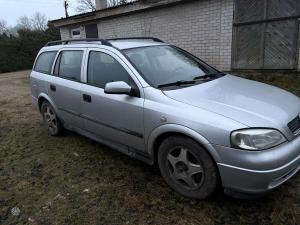 Pelēks Opel Astra 2000 Kupiškis, ar dzinēja tilpumu 2.00 L un nobraukumu 387 tūkst. km par 650 €, foto 3 vietnē AUTOMOTO.COM.LV