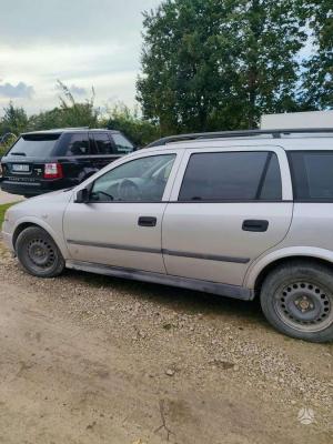 Pelēks Opel Astra 2000 Biržai, ar dzinēja tilpumu 1.70 L un nobraukumu 240 tūkst. km par 650 €, foto 6 vietnē AUTOMOTO.COM.LV