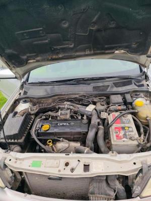 Pelēks Opel Astra 2000 Biržai, ar dzinēja tilpumu 1.70 L un nobraukumu 240 tūkst. km par 650 €, foto 8 vietnē AUTOMOTO.COM.LV