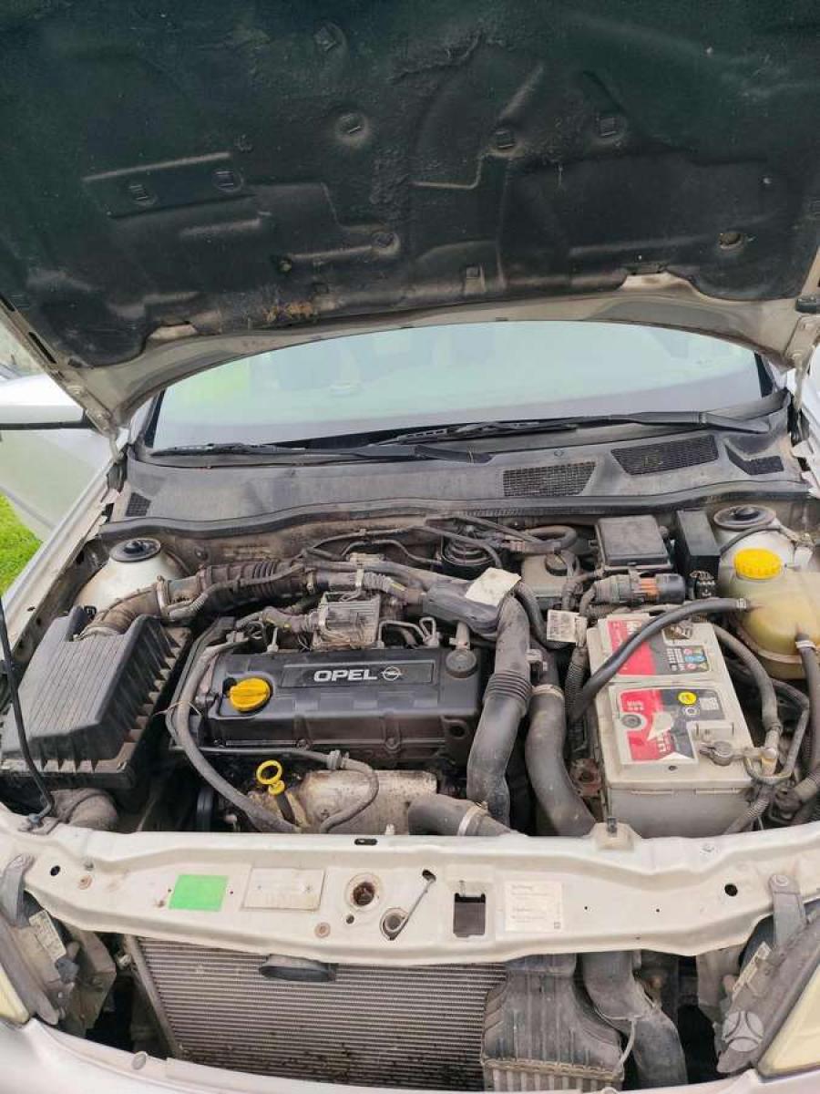 Pelēks Opel Astra 2000 Biržai, ar dzinēja tilpumu 1.70 L un nobraukumu 240 tūkst. km par 650 €, foto 8 vietnē AUTOMOTO.COM.LV