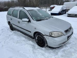 Grey Opel Astra 2002 in Vilkaviskis, with an engine capacity of 1.60 L and mileage of 160 thousand km for 850 €, photo 3 on AUTOMOTO.COM.LV
