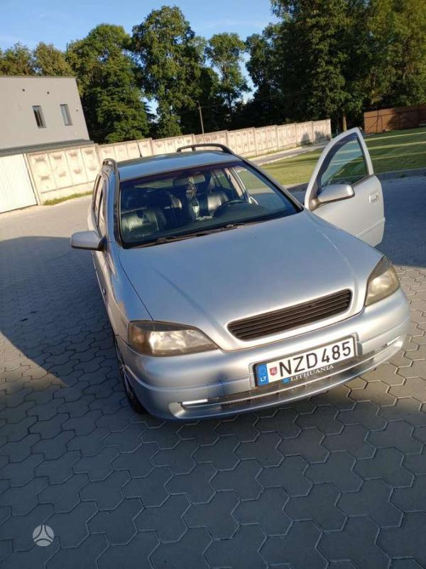 Pelēks Opel Astra 2002 Šalčininkai, ar dzinēja tilpumu 2.00 L un nobraukumu 360 tūkst. km par 500 €, foto 4 vietnē AUTOMOTO.COM.LV