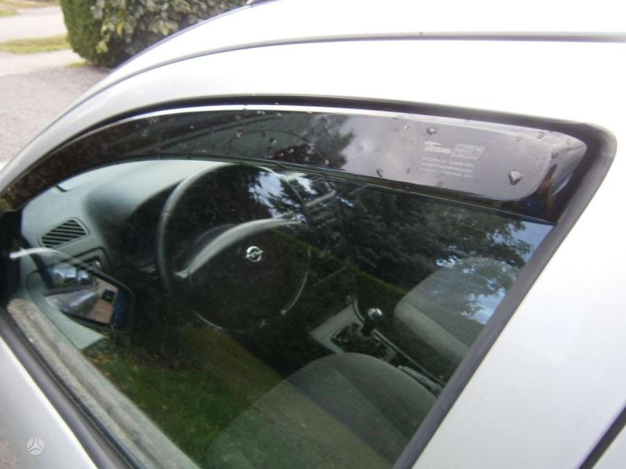 Grey Opel Astra 2002 in Kaisiadorys, with an engine capacity of 2.17 L and mileage of 284 thousand km for 600 €, photo 10 on AUTOMOTO.COM.LV