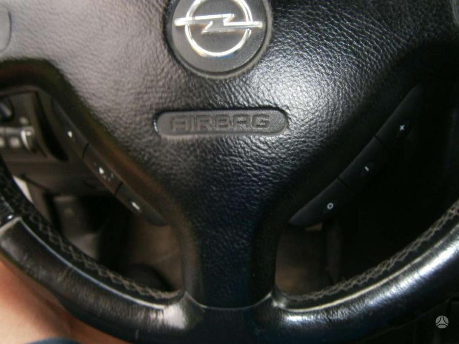 Grey Opel Astra 2002 in Kaisiadorys, with an engine capacity of 2.17 L and mileage of 284 thousand km for 600 €, photo 18 on AUTOMOTO.COM.LV