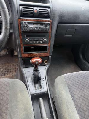 Pelēks Opel Astra 2003 Viļņa, ar dzinēja tilpumu 2.00 L un nobraukumu 275 tūkst. km par 500 €, foto 15 vietnē AUTOMOTO.COM.LV
