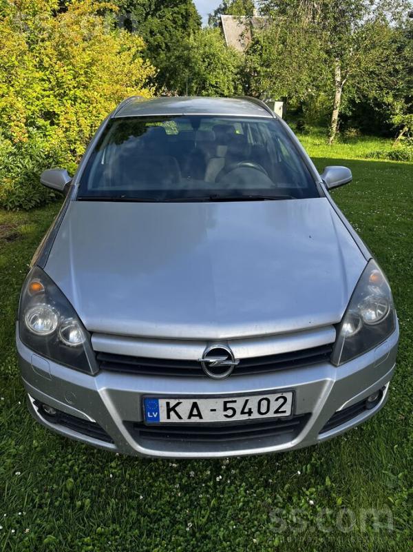 Grey Opel Astra 2003 in Gulbene, with an engine capacity of 1.60 L and mileage of 0 thousand km for 600 €, photo 1 on AUTOMOTO.COM.LV