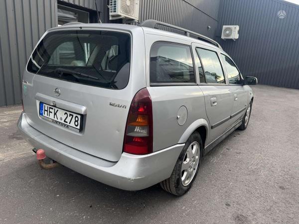 Grey Opel Astra 2003 in Alytus, with an engine capacity of 2.00 L and mileage of 308 thousand km for 1000 €, photo 8 on AUTOMOTO.COM.LV