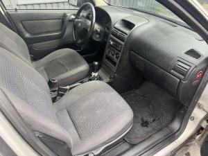 Grey Opel Astra 2003 in Alytus, with an engine capacity of 2.00 L and mileage of 308 thousand km for 1000 €, photo 11 on AUTOMOTO.COM.LV