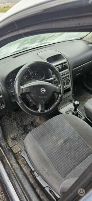 Pelēks Opel Astra 2003 Šauļi, ar dzinēja tilpumu 2.00 L un nobraukumu 319 tūkst. km par 550 €, foto 6 vietnē AUTOMOTO.COM.LV