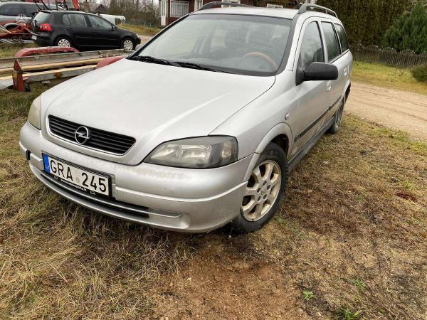 Pelēks Opel Astra 2004 Viļņa, ar dzinēja tilpumu 2.00 L un nobraukumu 330 tūkst. km par 320 €, foto 2 vietnē AUTOMOTO.COM.LV