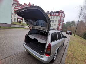 Grey Opel Astra 2004 in Vilnius, with an engine capacity of 2.00 L and mileage of 300 thousand km for 350 €, photo 6 on AUTOMOTO.COM.LV