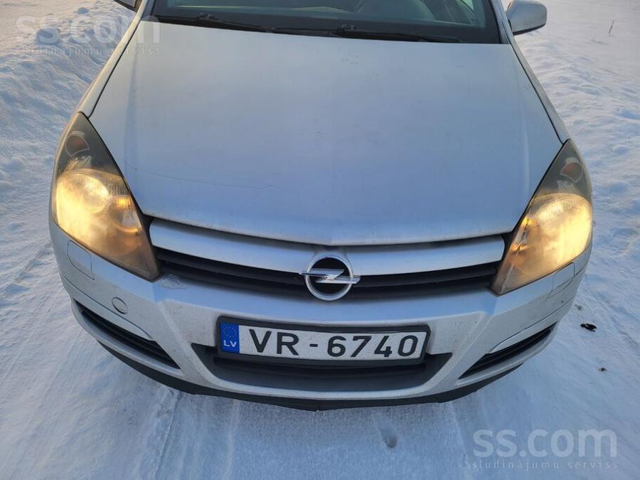 Pelēks Opel Astra 2004 Rēzekne, ar dzinēja tilpumu 1.70 L un nobraukumu 309 tūkst. km par 1350 €, foto 2 vietnē AUTOMOTO.COM.LV