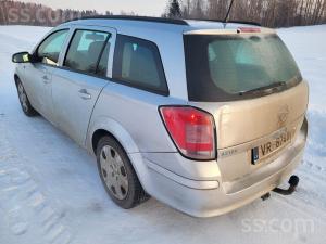 Pelēks Opel Astra 2004 Rēzekne, ar dzinēja tilpumu 1.70 L un nobraukumu 309 tūkst. km par 1350 €, foto 5 vietnē AUTOMOTO.COM.LV