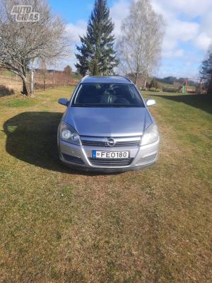 Pelēks Opel Astra 2004 Alīta, ar dzinēja tilpumu 1.70 L un nobraukumu 290 tūkst. km par 950 €, foto 3 vietnē AUTOMOTO.COM.LV