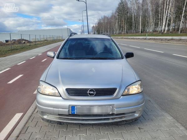 Grey Opel Astra 2004 in Vilnius, with an engine capacity of 2.00 L and mileage of 274 thousand km for 550 €, photo 2 on AUTOMOTO.COM.LV