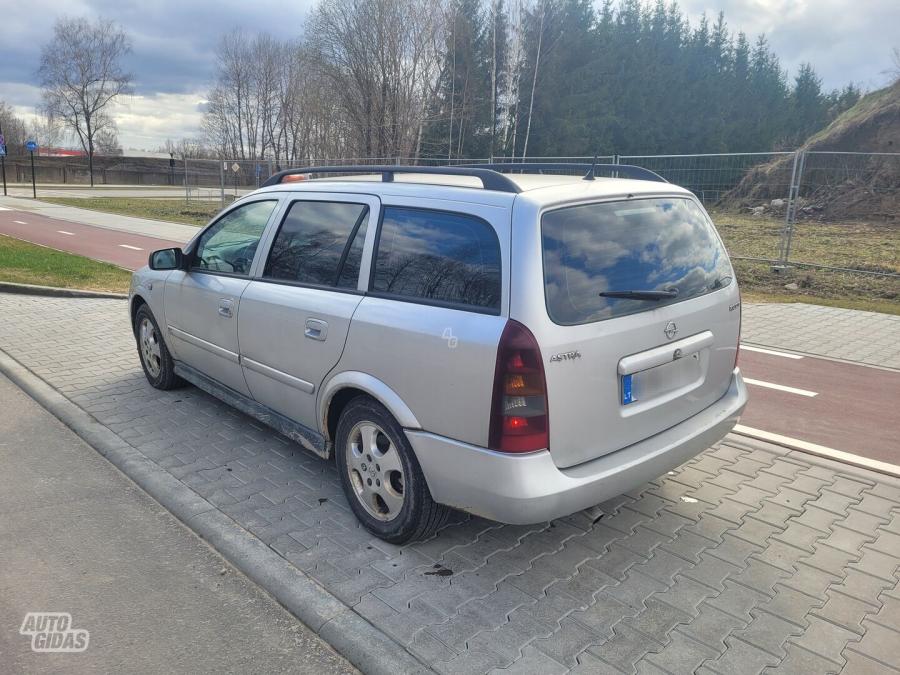 Grey Opel Astra 2004 in Vilnius, with an engine capacity of 2.00 L and mileage of 274 thousand km for 550 €, photo 5 on AUTOMOTO.COM.LV