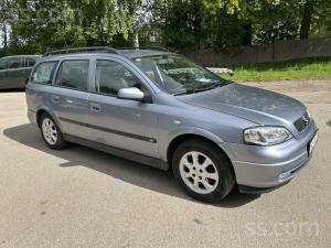 Grey Opel Astra 2004 in Limbazi, with an engine capacity of 1.60 L and mileage of 279 thousand km for 1950 €, photo 4 on AUTOMOTO.COM.LV