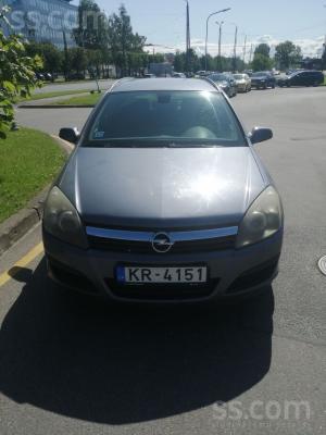 Pelēks Opel Astra 2005 Rīga, ar dzinēja tilpumu 1.90 L un nobraukumu 333 tūkst. km par 1300 €, foto 8 vietnē AUTOMOTO.COM.LV