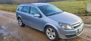 Pelēks Opel Astra 2005 Alīta, ar dzinēja tilpumu 1.90 L un nobraukumu 435 tūkst. km par 850 €, foto 6 vietnē AUTOMOTO.COM.LV