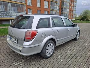 Pelēks Opel Astra 2005 Klaipėda, ar dzinēja tilpumu 1.90 L un nobraukumu 435 tūkst. km par 750 €, foto 4 vietnē AUTOMOTO.COM.LV