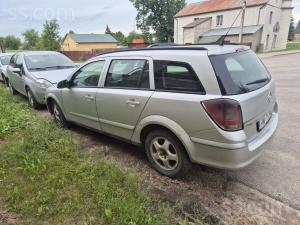 Pelēks Opel Astra 2005 Jelgava, ar dzinēja tilpumu 1.70 L un nobraukumu 300 tūkst. km par 770 €, foto 4 vietnē AUTOMOTO.COM.LV