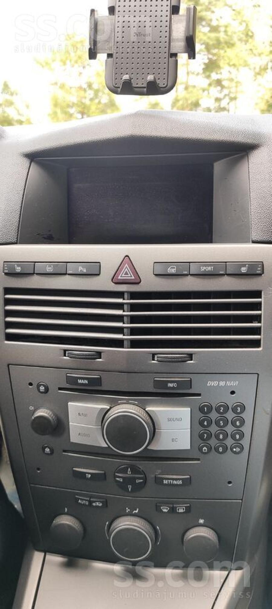 Pelēks Opel Astra 2005 Rīga, ar dzinēja tilpumu 1.90 L un nobraukumu 331 tūkst. km par 1390 €, foto 5 vietnē AUTOMOTO.COM.LV