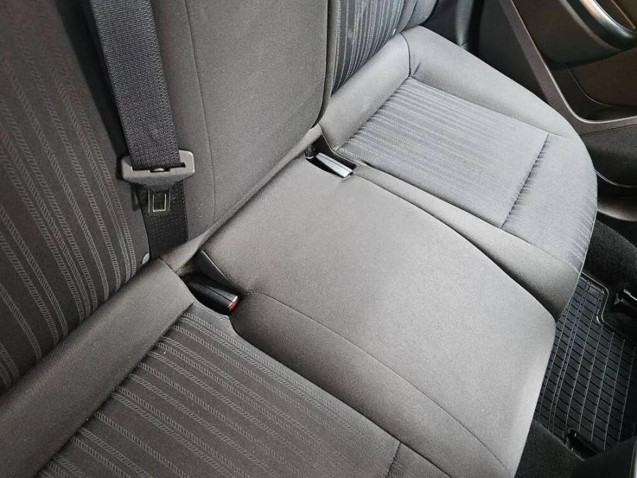 Pelēks Opel Astra 2005 Jēkabpils, ar dzinēja tilpumu 1.70 L un nobraukumu 224 tūkst. km par 3990 €, foto 14 vietnē AUTOMOTO.COM.LV