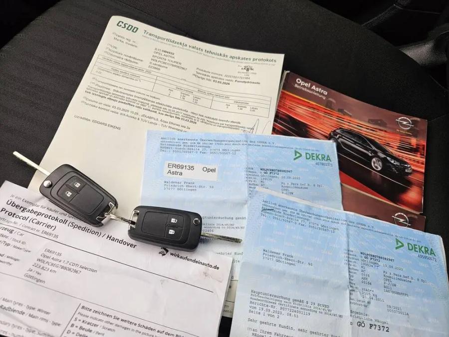 Pelēks Opel Astra 2005 Jēkabpils, ar dzinēja tilpumu 1.70 L un nobraukumu 224 tūkst. km par 3990 €, foto 25 vietnē AUTOMOTO.COM.LV