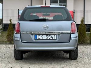 Pelēks Opel Astra 2005 Jelgava, ar dzinēja tilpumu 1.60 L un nobraukumu 172 tūkst. km par 2950 €, foto 6 vietnē AUTOMOTO.COM.LV