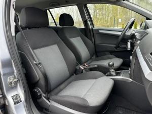 Pelēks Opel Astra 2005 Jelgava, ar dzinēja tilpumu 1.60 L un nobraukumu 172 tūkst. km par 2950 €, foto 10 vietnē AUTOMOTO.COM.LV