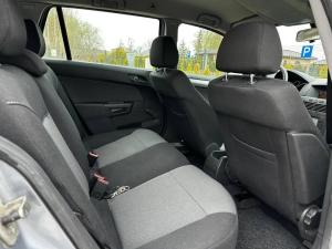 Pelēks Opel Astra 2005 Jelgava, ar dzinēja tilpumu 1.60 L un nobraukumu 172 tūkst. km par 2950 €, foto 14 vietnē AUTOMOTO.COM.LV