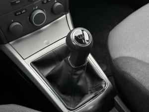 Pelēks Opel Astra 2005 Jelgava, ar dzinēja tilpumu 1.60 L un nobraukumu 172 tūkst. km par 2950 €, foto 23 vietnē AUTOMOTO.COM.LV