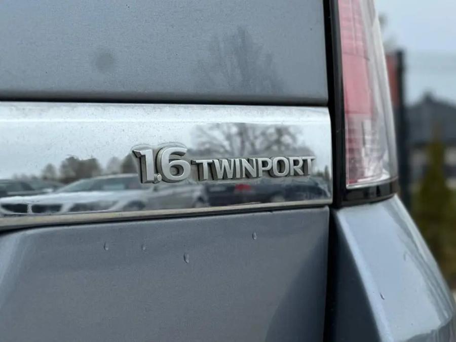 Pelēks Opel Astra 2005 Jelgava, ar dzinēja tilpumu 1.60 L un nobraukumu 172 tūkst. km par 2950 €, foto 30 vietnē AUTOMOTO.COM.LV