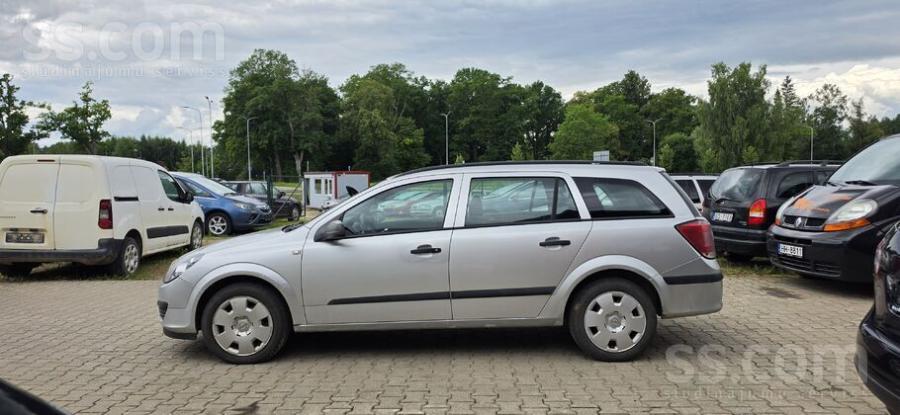 Pelēks Opel Astra 2005 Valmiera, ar dzinēja tilpumu 1.90 L un nobraukumu 424 tūkst. km par 1050 €, foto 6 vietnē AUTOMOTO.COM.LV